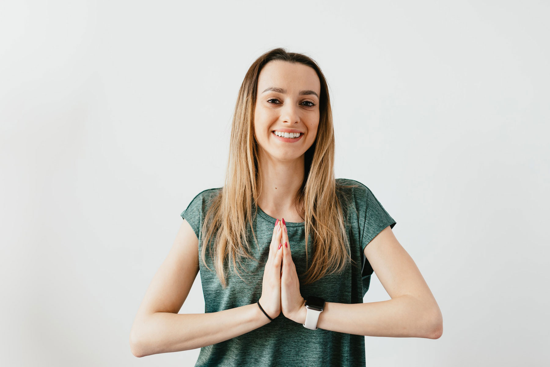 Namaste – The Traditional Form of Indian Greeting & Its Significance ...